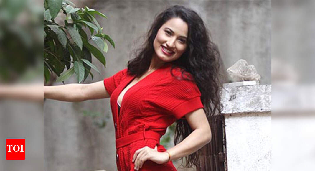Myra Karn: I never aspired to be an actor | Hindi Movie News - Times of ...