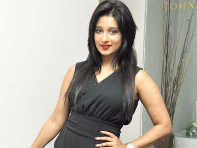 TV actor Joy Mukherjee held for threatening Sayantika Banerjee ...