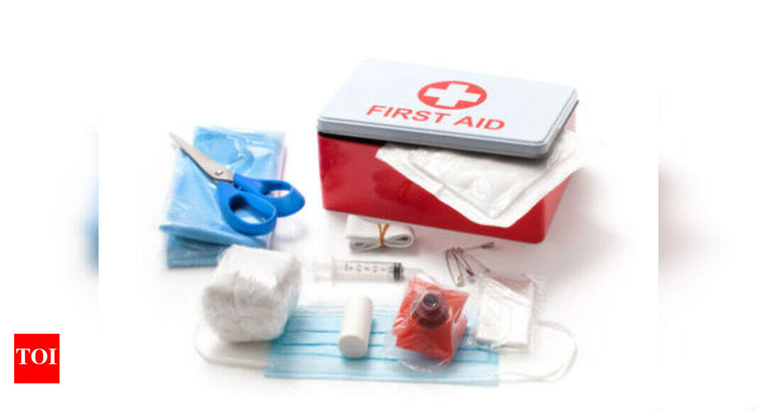 First aid supplies you should always have at hand (not ONLY bandage and ...