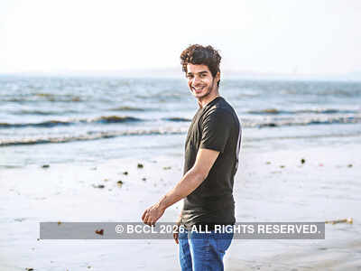 Ishaan: We didn't make 'Dhadak' to outdo 'Sairat' | Hindi Movie News ...