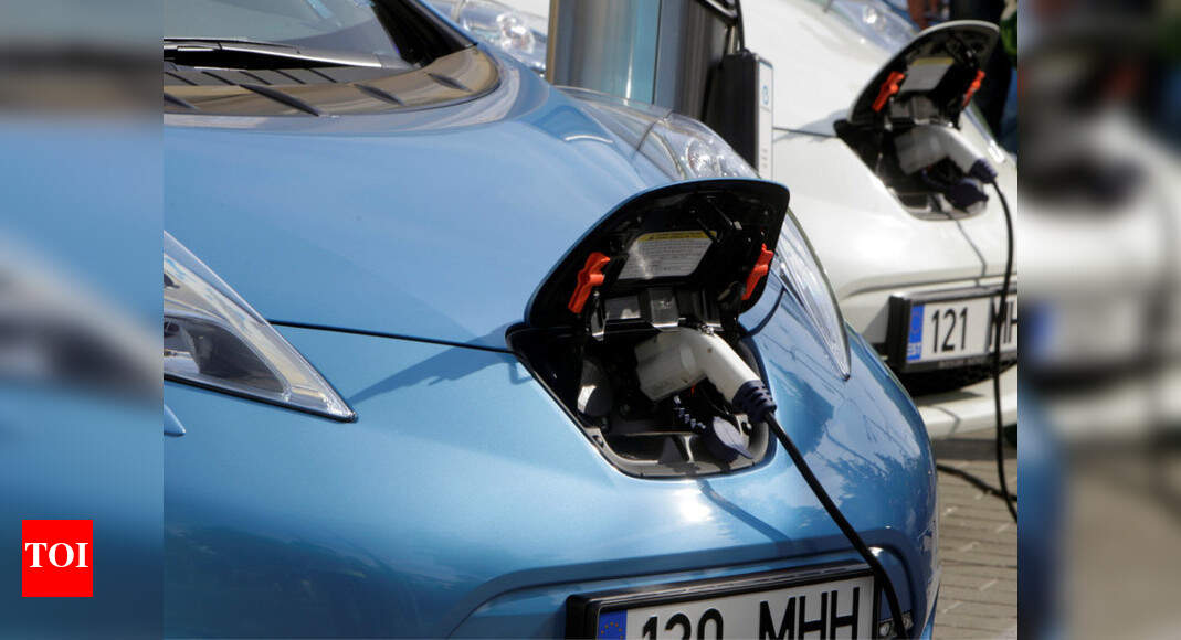 Electric Vehicles: Electric vehicle surge poised to test U.K. grid for ...