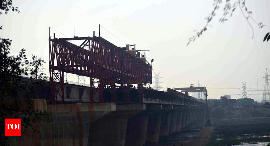 Kalindi Kunj bridge may be ready by November: New Kalindi Kunj bridge ...