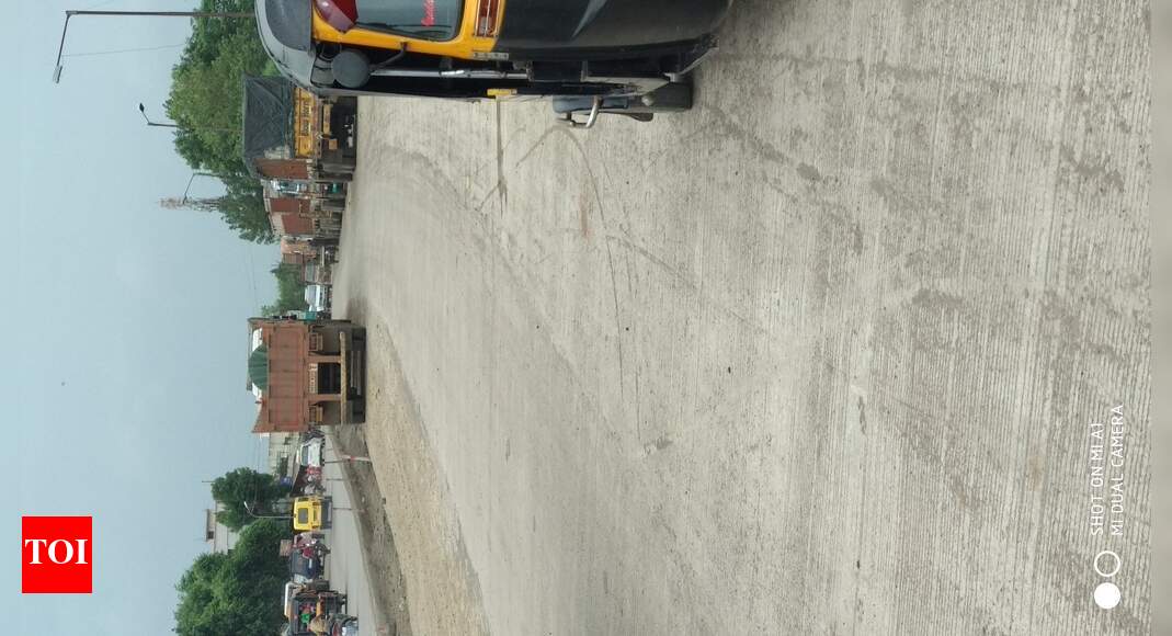 Highway encroachment for parking - Times of India