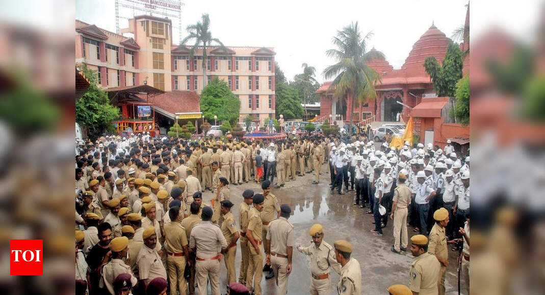 Rath Yatra: Tight police bandobast made for Rath Yatra in city | Surat ...