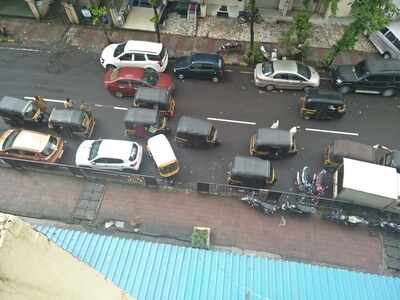 Auto Stand - Times of India