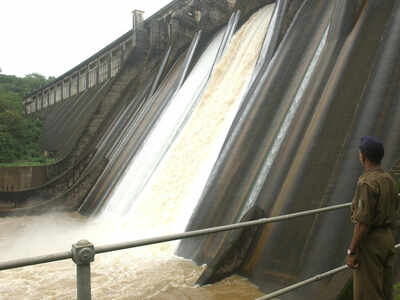 Modak Sagar in Thane overflows following heavy rains | Thane News ...