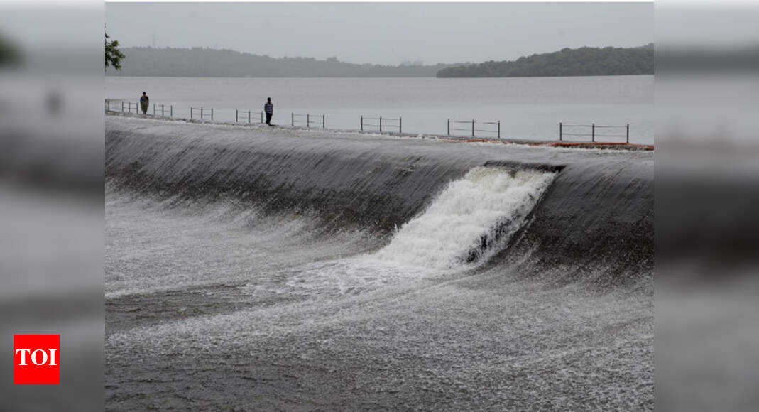 Mumbai rains: Lake Vihar becomes third lake to overflow in a week ...