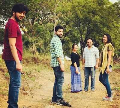 One of the lead actors of Amar Photo Studio to quit the play | Marathi ...