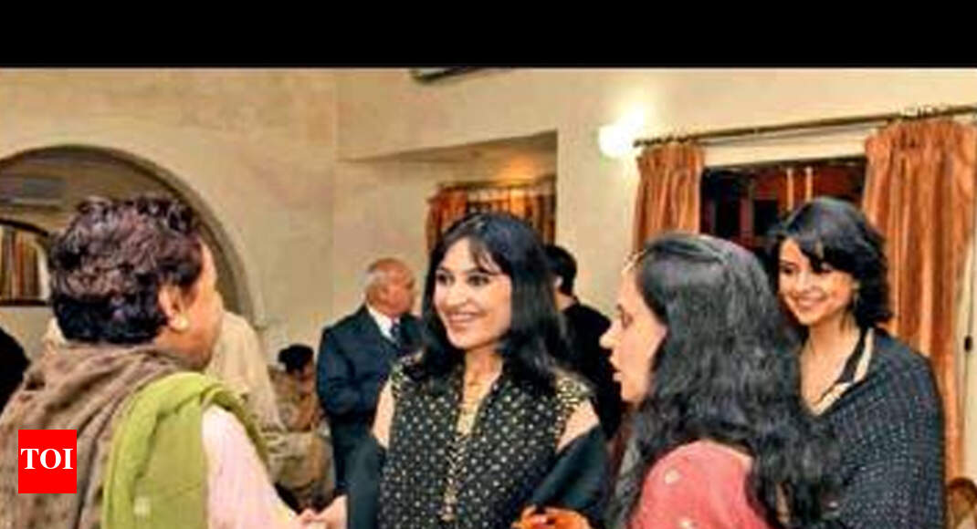 Gul Panag: Gul Panag remembers her friend Anissia Batra as frank ...