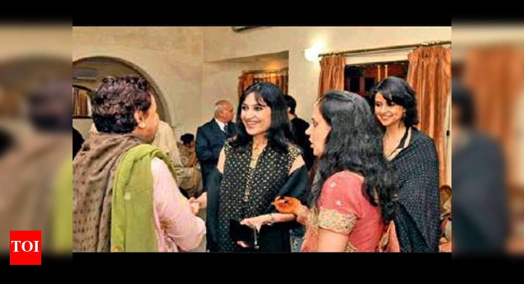 Gul Panag: Gul Panag remembers her friend Anissia Batra as frank ...