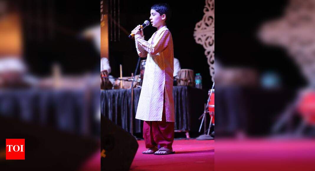 Kannada Kogile: Animish Hegde gets standing ovation from judges - Times ...