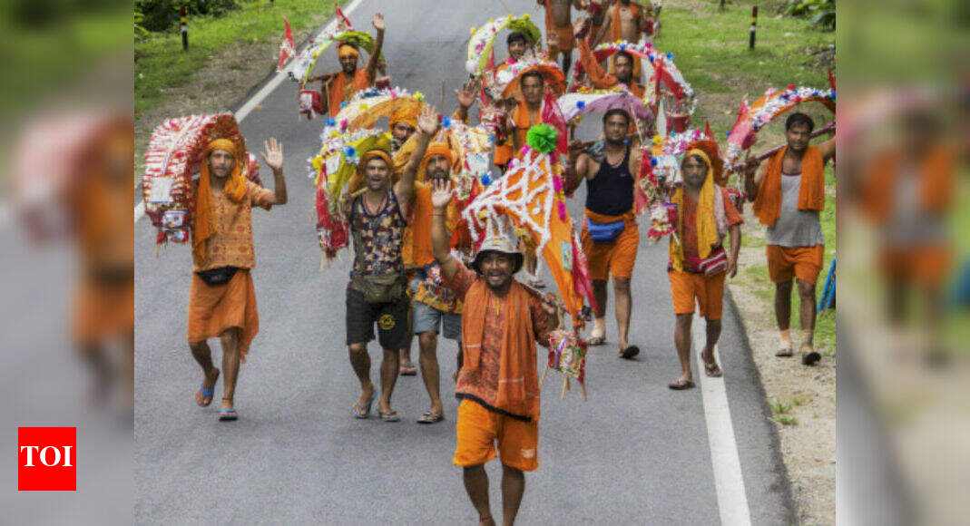 Muslims take part in annual Kanwar Yatra from UP village to Baba Dham ...