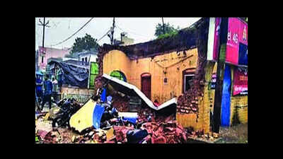 Shift Out Of Dilapidated Police Stations: Shift out of dilapidated ...