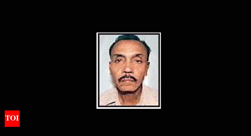 Murder: Trinamool man found murdered in septic tank | Kolkata News ...