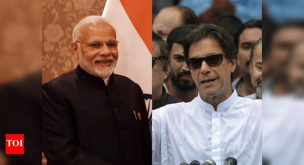 PM Narendra Modi congratulates Imran Khan, expresses hope that ...
