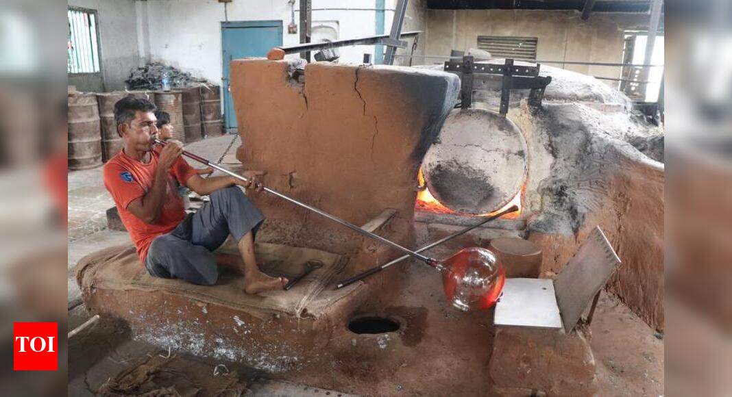 Glassmaking Techniques May Reveal Unknown Mysteries Ahmedabad News