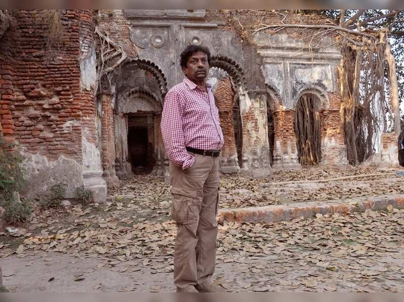 Goutam Ghose begins Hindi film shoot in Ranchi | Bengali Movie News ...