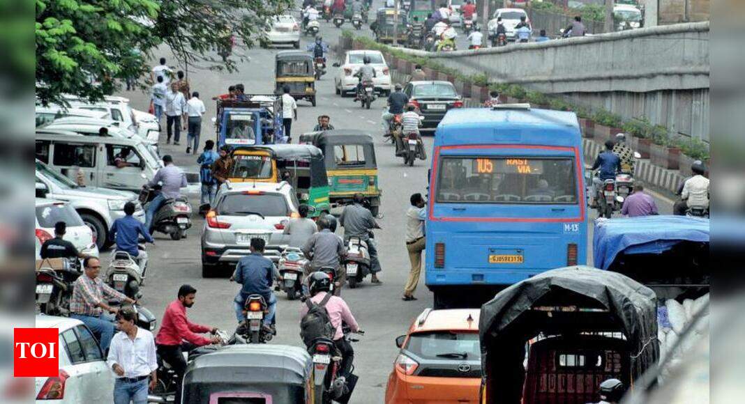 Surat buses won’t stop mid-road for passengers | Surat News - Times of ...