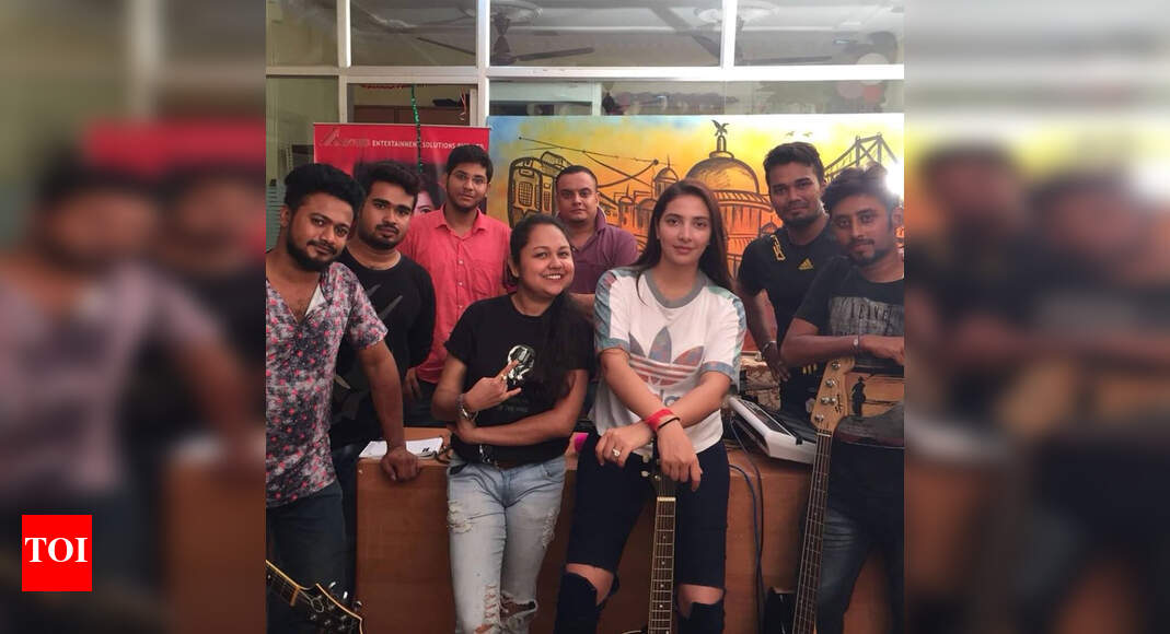 Subhasree is gearing up for her next | Bengali Movie News - Times of India