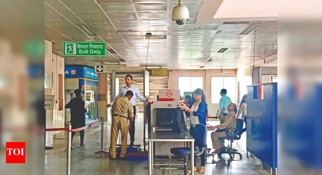 Independence Day: Security stepped up at Delhi Metro, IGI; 600 addl ...