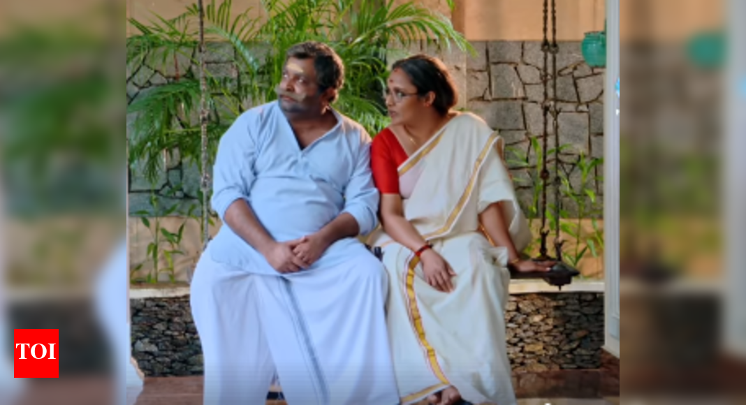Balu and Neelu enter the winter of their lives - Times of India