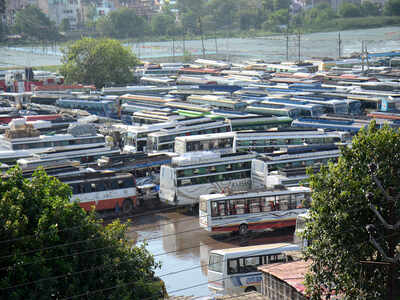 Transport strike evokes partial response in Patna | Patna News - Times ...