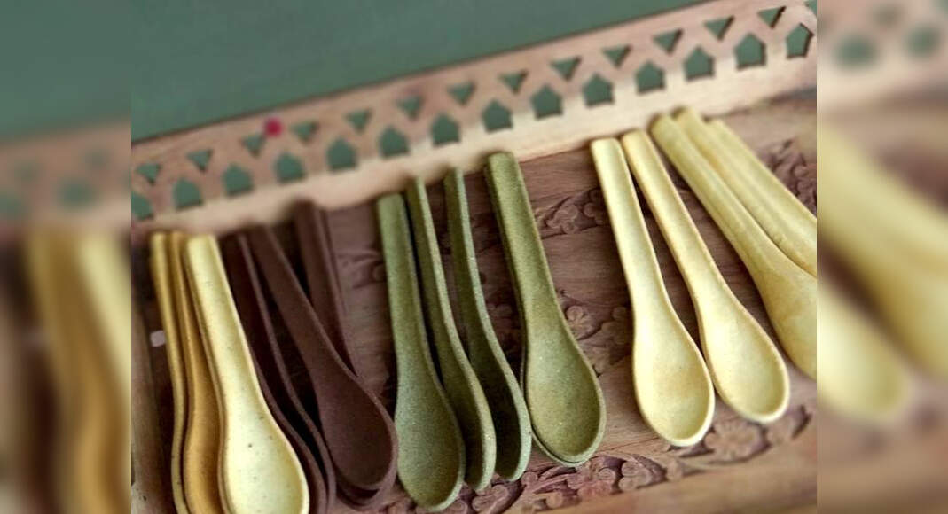 Now you can eat your spoon too, and trust us, it's yummy!