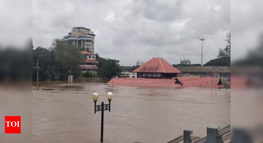 Floods in Kerala: 22 dead in Kerala due to rain, landslides: MHA ...