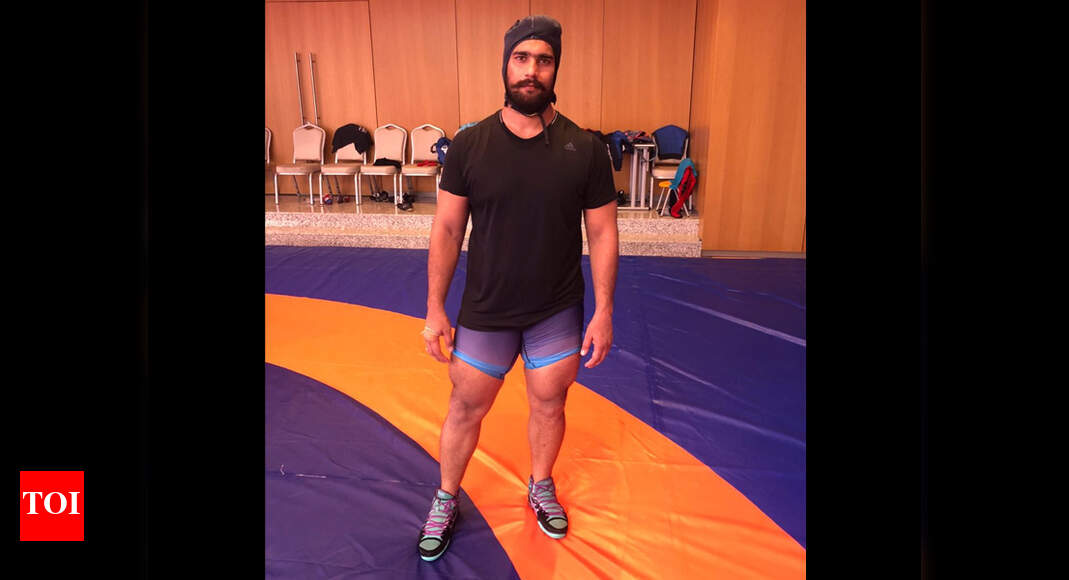 Sikh wrestler quits bout when asked to remove headgear | Amritsar News ...