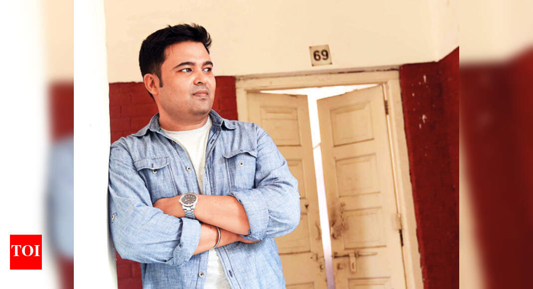 Lyricist Raj Shekhar reminisces about his KMC days:The hostel ...