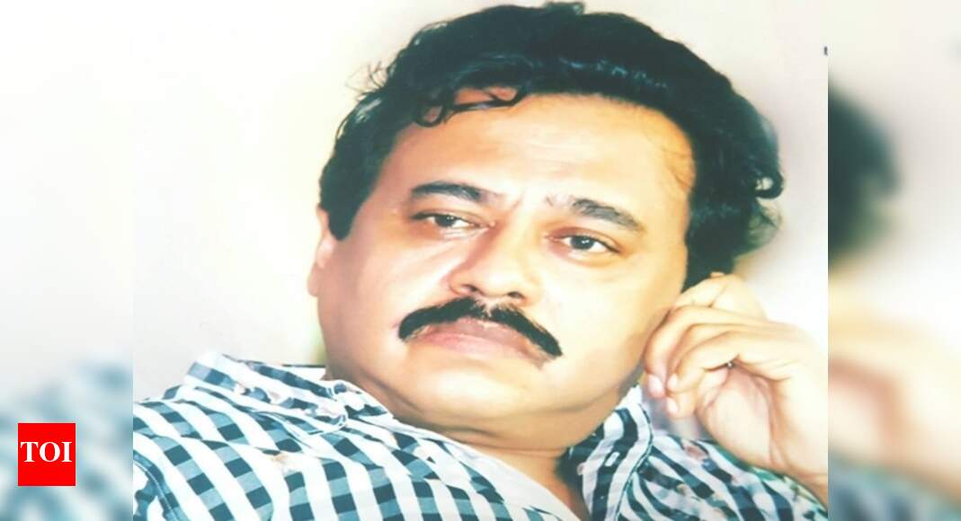 Director Vinayan lashes out at Mukesh after Shammi Thilakan's ...