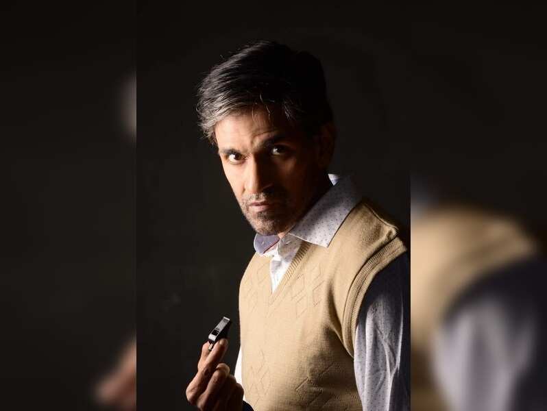 Raghavendra Rajkumar trends online with new look - Times of India