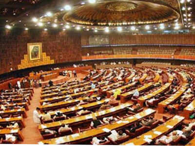 1st session of Pakistan's newly-elected Parliament begins; 331 members ...