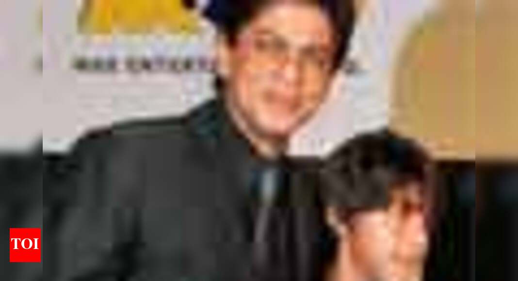 SRK, Aryan share dress code | Hindi Movie News - Times of India