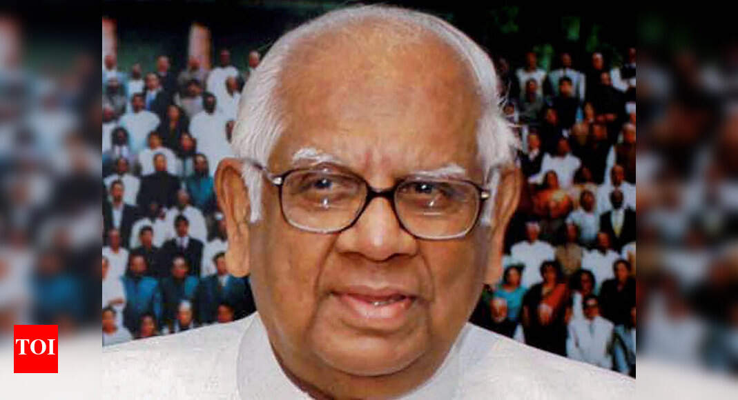 In death, Somnath Chatterjee keeps his pledge, donates body and eyes ...