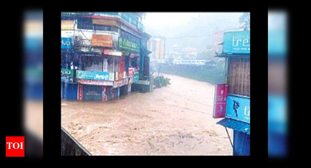 Heavy Rain Two More Killed As Heavy Rain Lashes Kerala Again