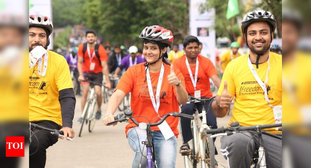 Over 10,000 cyclists took part in the10th edition of annual 'Freedom ...