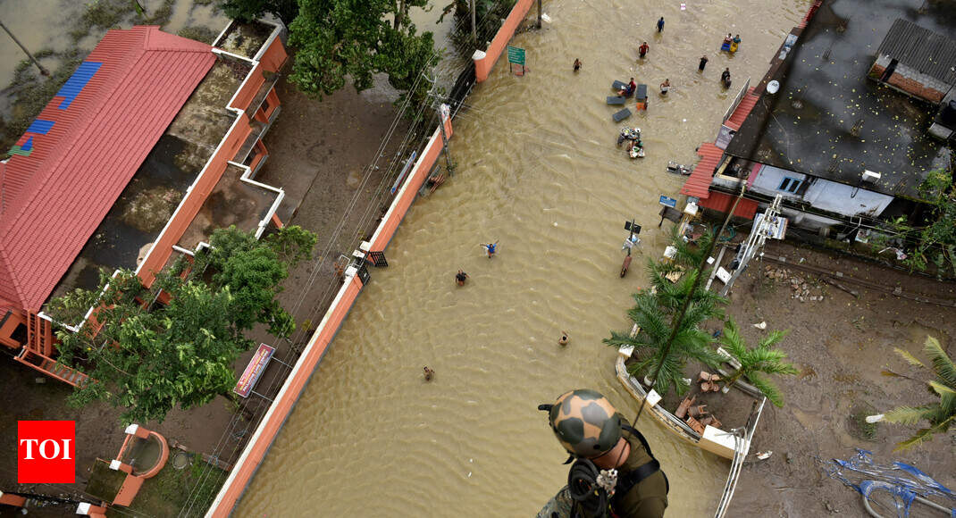 Kerala floods: Rebuilding life a big challenge, say relief camp ...