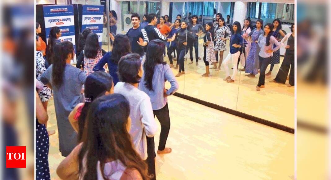 Young girls own the grooming session of beauty pageant contest | Events ...