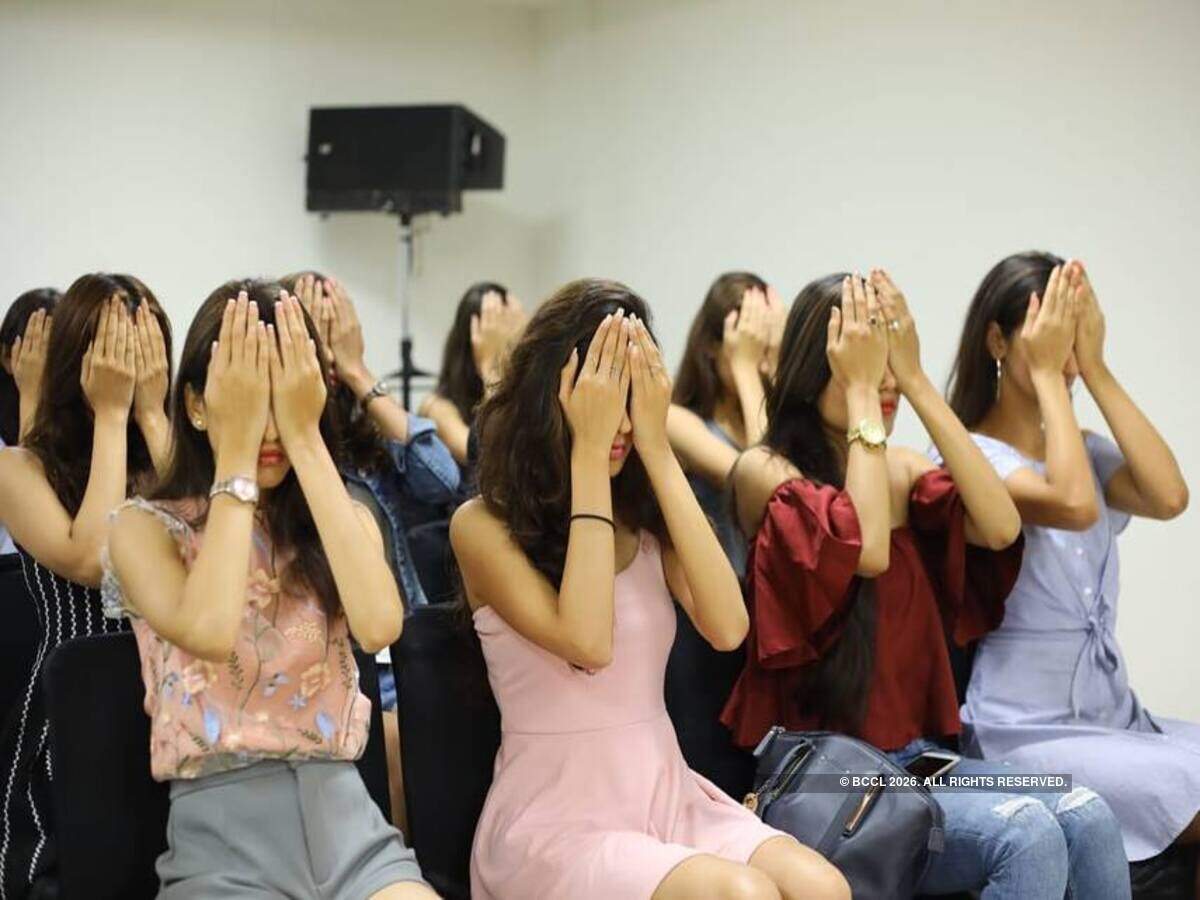 Miss Diva 2018: Personality development session with Vikram Datta