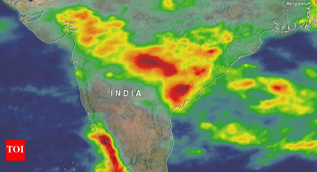 Nasa says Kerala floods due to cloud bands in Western Ghats | India ...