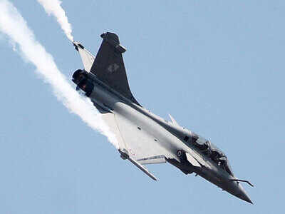 Rafale a 'direct deal' between PM and Anil Ambani, Modi acted like ...