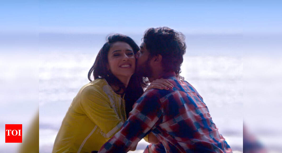 Paper Boy movie review highlights: A predictable bore | Telugu Movie ...