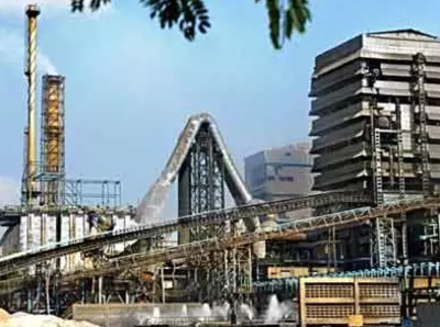 Udankudi farmers urge TN govt to reopen Sterlite | Chennai News - Times ...