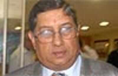 SC questions BCCI secretary Srinivasan about his dual role | New ...