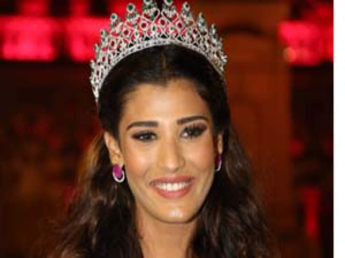 Nehal Chudasama kick-starts her journey on a cheerful note