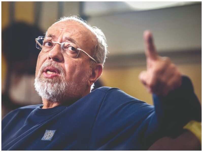 J P Dutta: I am the medium between the jawans and the audience | Hindi ...