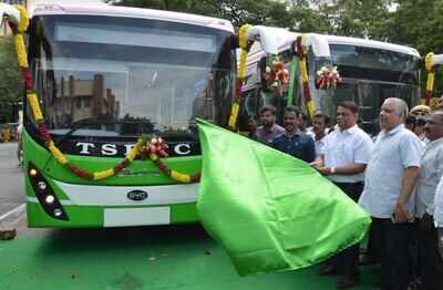 TSRTC deploys 5 electric buses for public transport | Hyderabad News ...