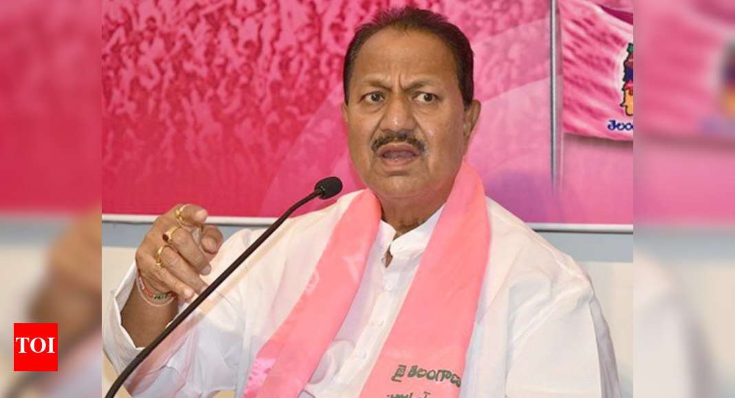 TRS MP D Srinivas charged with anti-party activities, to rejoin ...