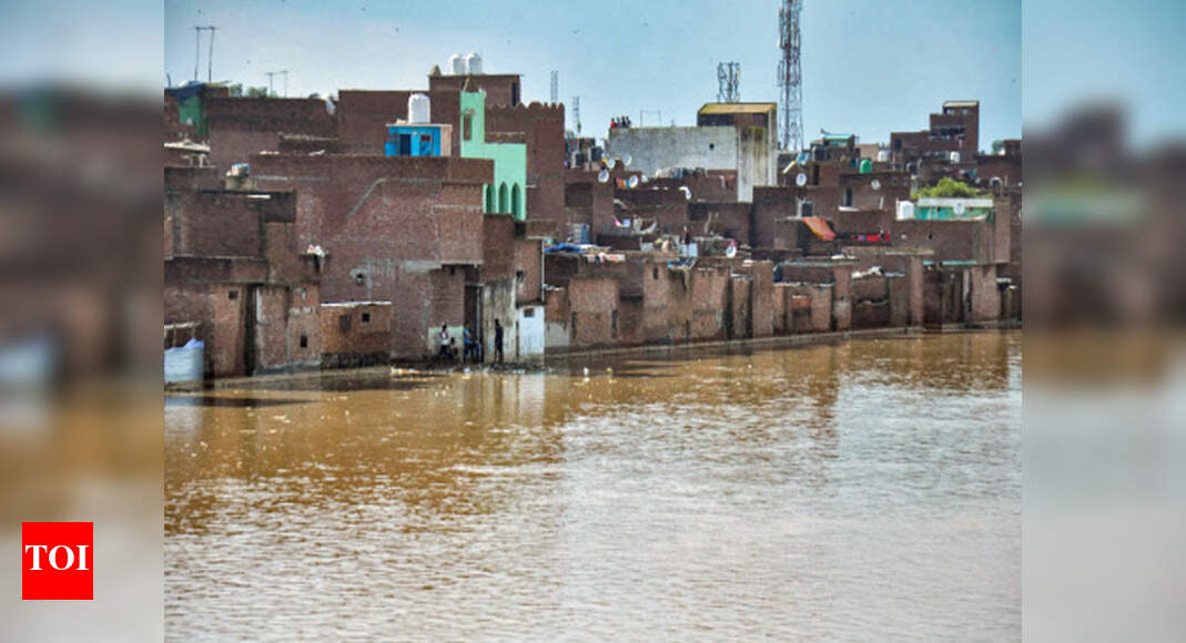 27 Districts In Grip Of Floods: 27 Uttar Pradesh districts in grip of ...
